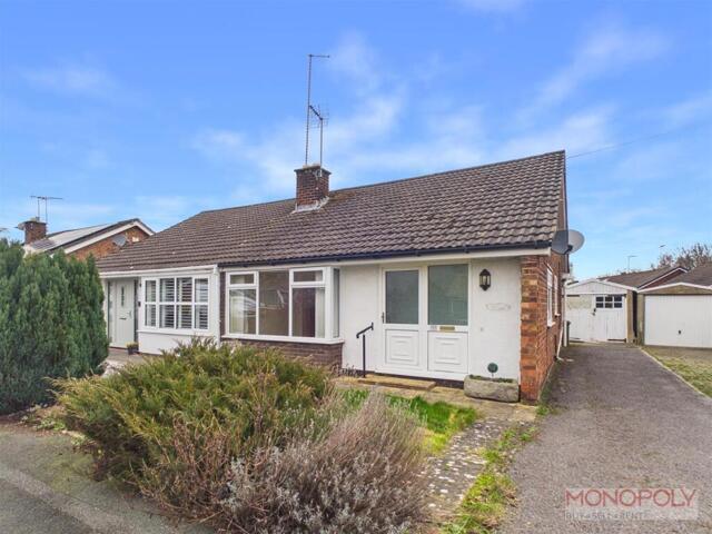 2 Bedroom Bungalow Gresford Gresford 99986079