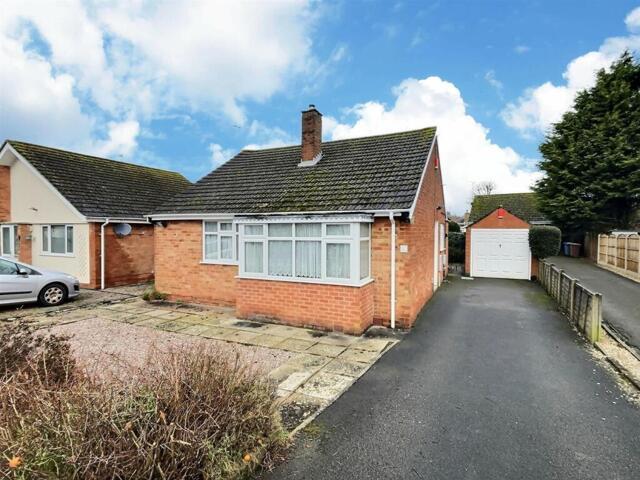 2 Bedroom Bungalow Derby Derbyshire LS101677772
