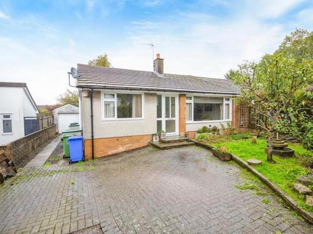 2 Bedroom Bungalow Dinas Powys Dinas Powys 98119208
