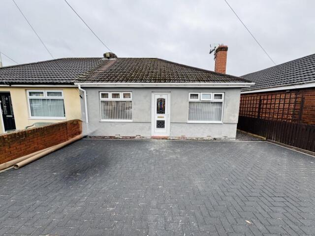 2 Bedroom Bungalow Durham County Durham 100615299