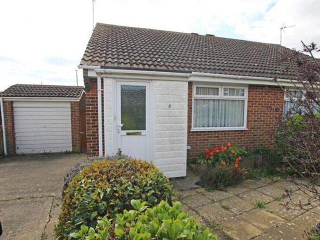 2 Bedroom Bungalow Eastbourne East Sussex 101316363