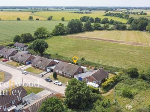 2 Bedroom Bungalow Essex Essex 101316299
