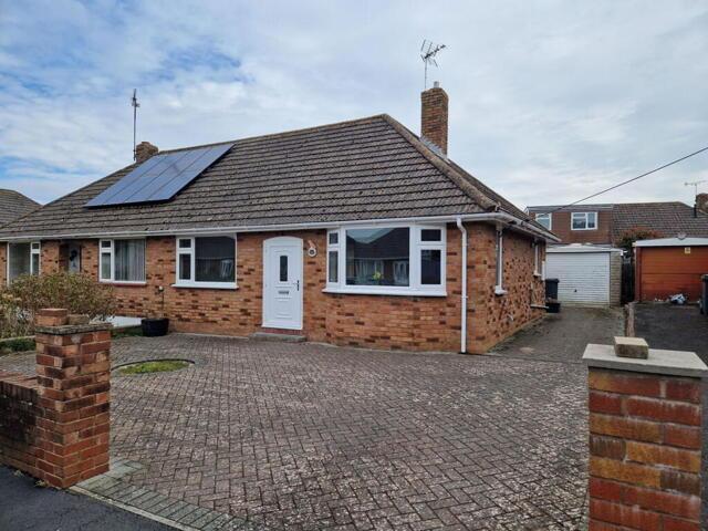 2 Bedroom Bungalow Exmouth Devon 98119097