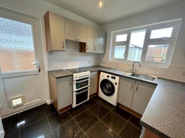 2 bedroom bungalow for rent in Bloxworth Road, Poole, BH12