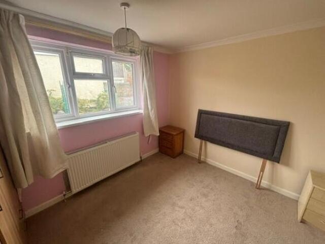 2 bedroom bungalow for rent in Hanham Road, Hanham, Bristol, BS15