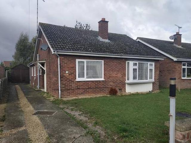 2 bedroom bungalow for rent in Helpston PE6