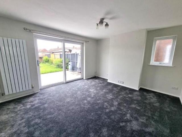 2 bedroom bungalow for rent in Humber Doucy Lane, Ipswich, IP4