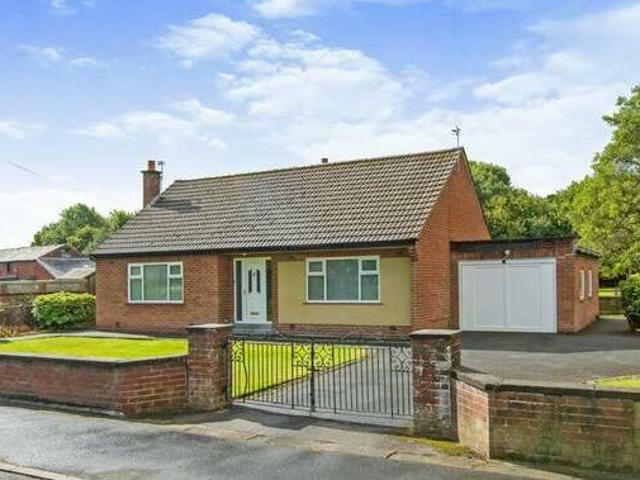 2 bedroom bungalow for rent in Miller Lane Cottam Preston Lancashire PR4