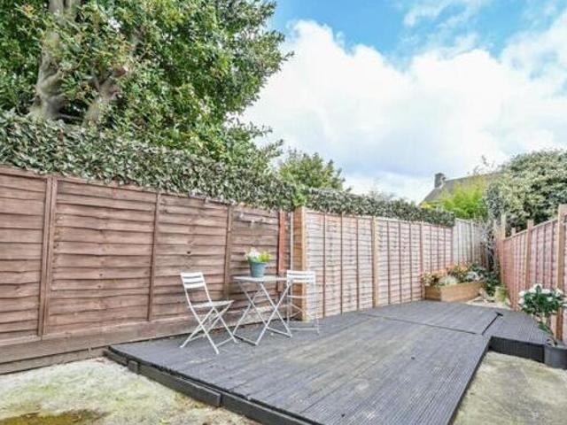 2 Bedroom Bungalow For Rent In Norbury, London