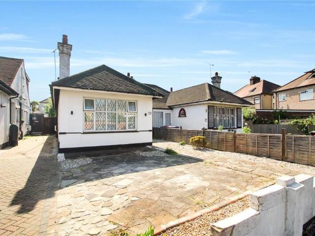 2 bedroom bungalow for sale