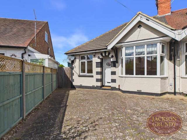 2 bedroom bungalow for sale
