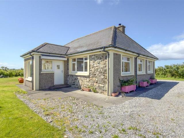 2 bedroom bungalow for sale