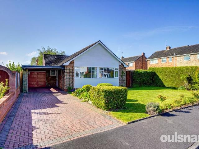 2 bedroom bungalow for sale