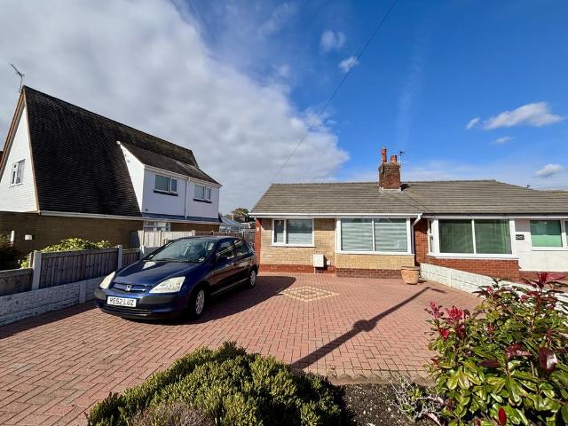 2 bedroom bungalow for sale