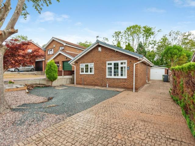 2 bedroom bungalow for sale