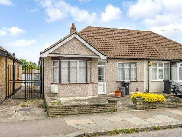 2 bedroom bungalow for sale