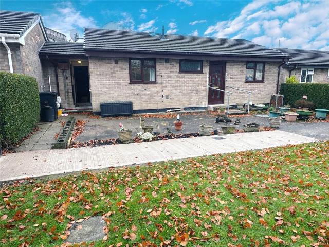 2 bedroom bungalow for sale