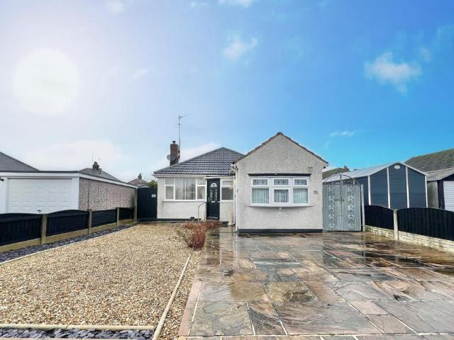 2 bedroom bungalow for sale