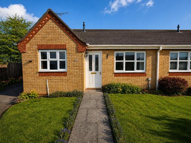 2 bedroom bungalow for sale