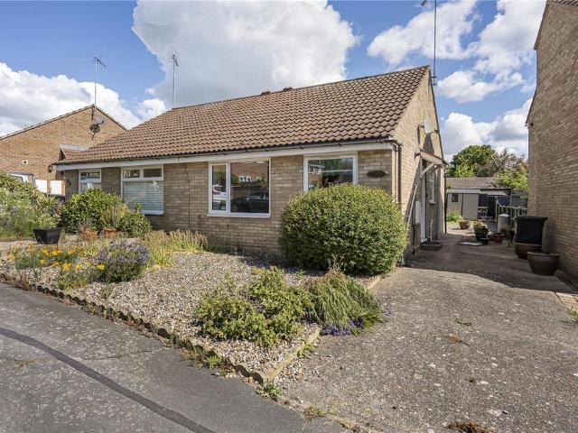 2 bedroom bungalow for sale