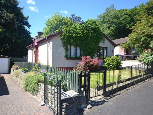 2 bedroom bungalow for sale