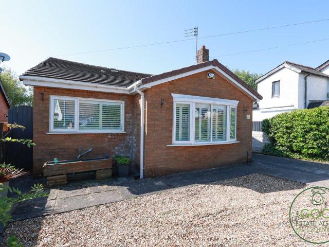 2 bedroom bungalow for sale