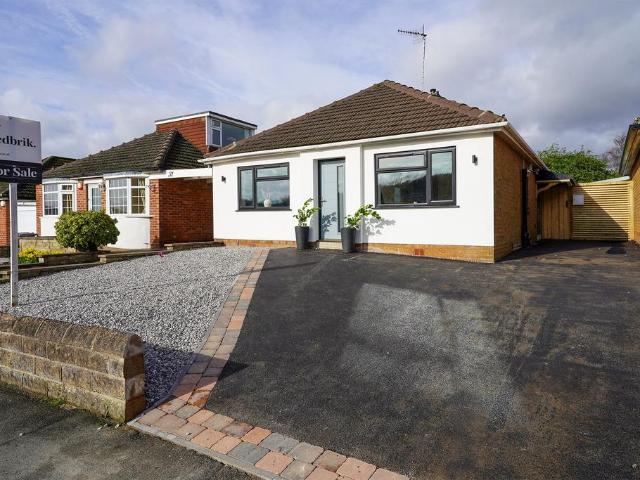 2 bedroom bungalow for sale