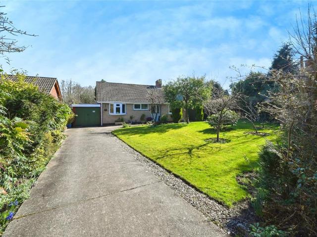 2 bedroom bungalow for sale