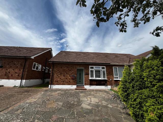 2 bedroom bungalow for sale