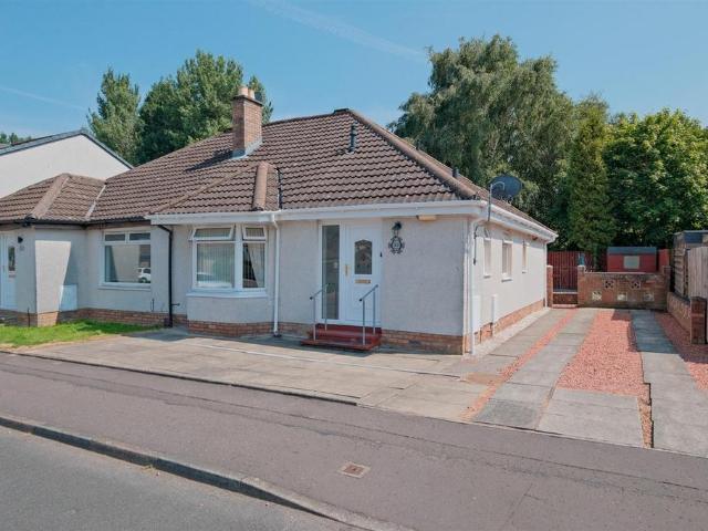 2 bedroom bungalow for sale