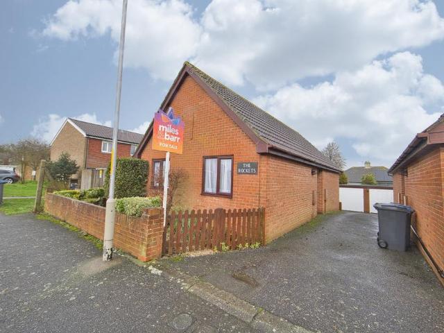2 bedroom bungalow for sale