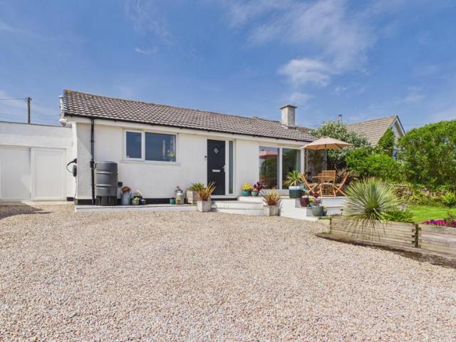 2 bedroom bungalow for sale