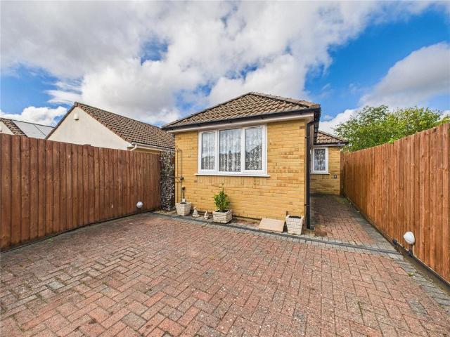 2 bedroom bungalow for sale