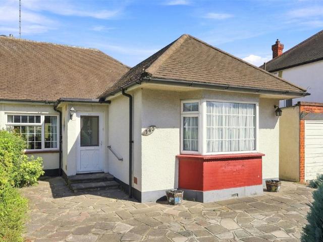 2 bedroom bungalow for sale