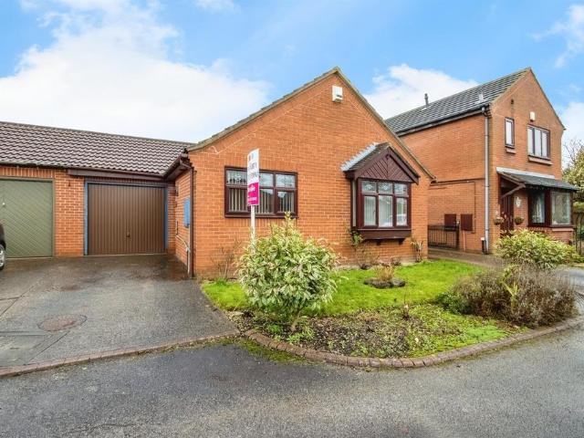 2 bedroom bungalow for sale