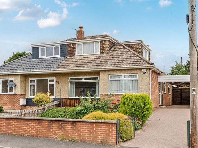 2 bedroom bungalow for sale