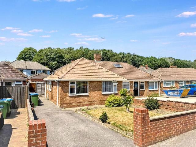 2 bedroom bungalow for sale