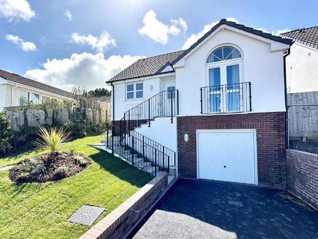 2 bedroom bungalow for sale