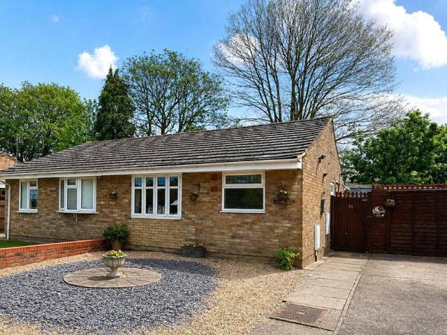 2 bedroom bungalow for sale