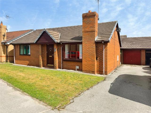 2 bedroom bungalow for sale