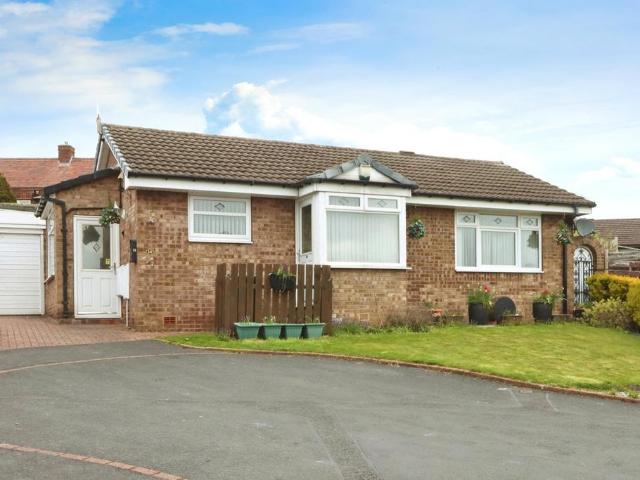 2 bedroom bungalow for sale