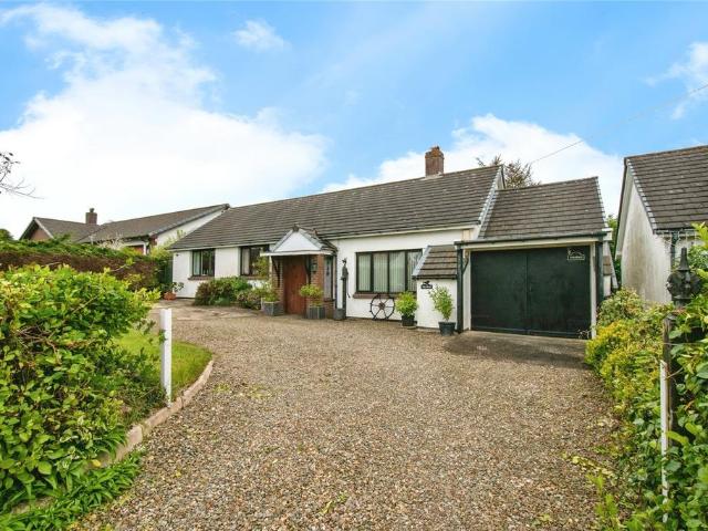 2 bedroom bungalow for sale