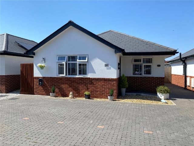 2 bedroom bungalow for sale