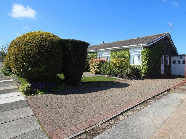 2 bedroom bungalow for sale