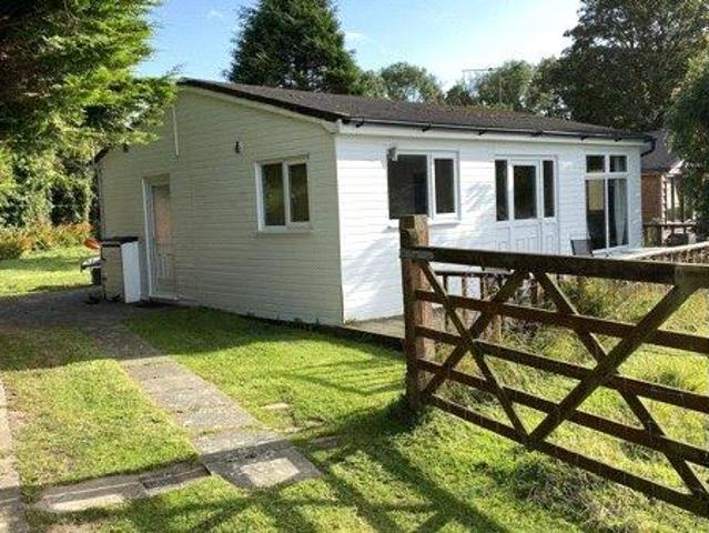 2 bedroom bungalow for sale