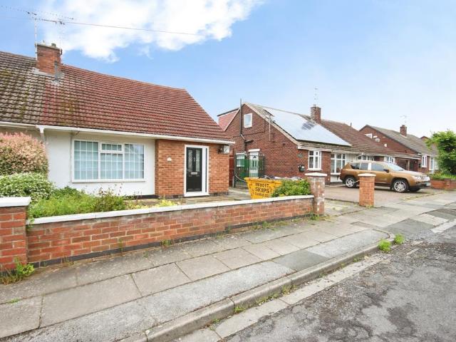 2 bedroom bungalow for sale