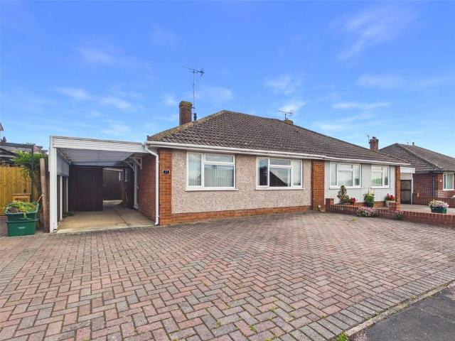 2 bedroom bungalow for sale