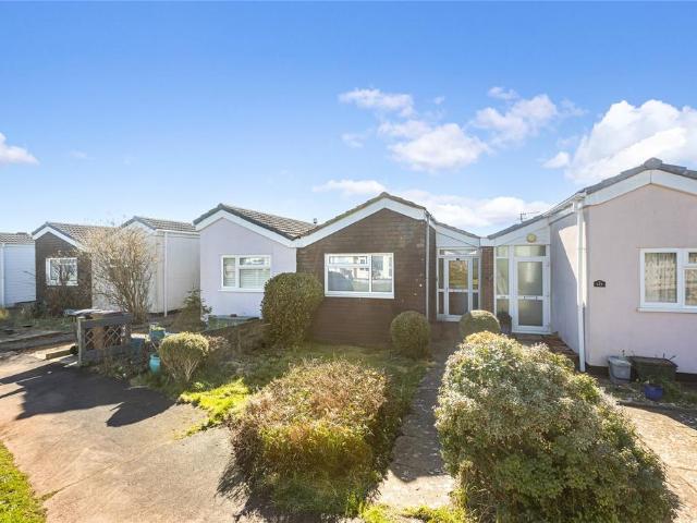 2 bedroom bungalow for sale