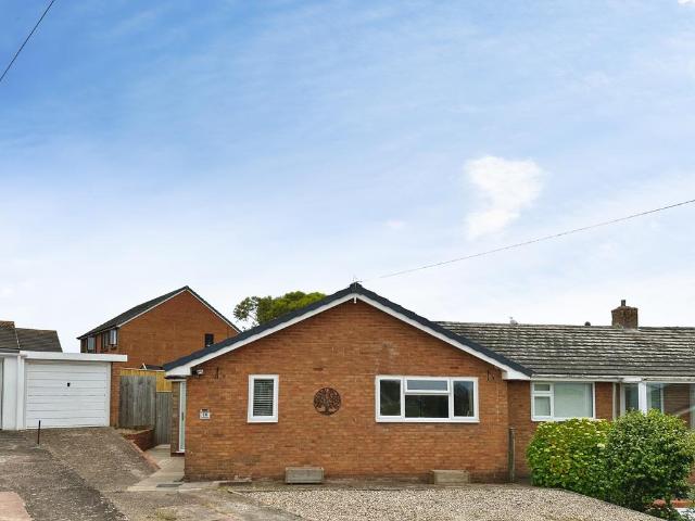 2 bedroom bungalow for sale