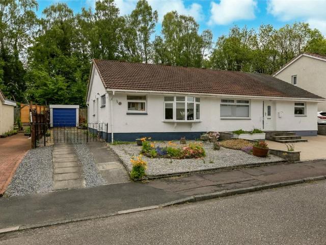 2 bedroom bungalow for sale